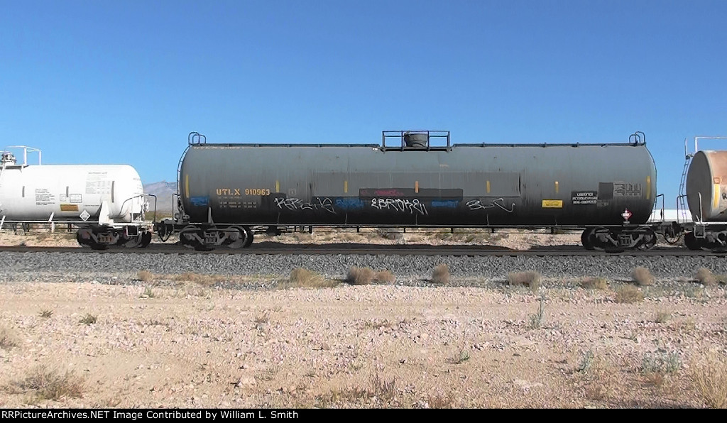 EB Manifest Frt at Erie NV -18